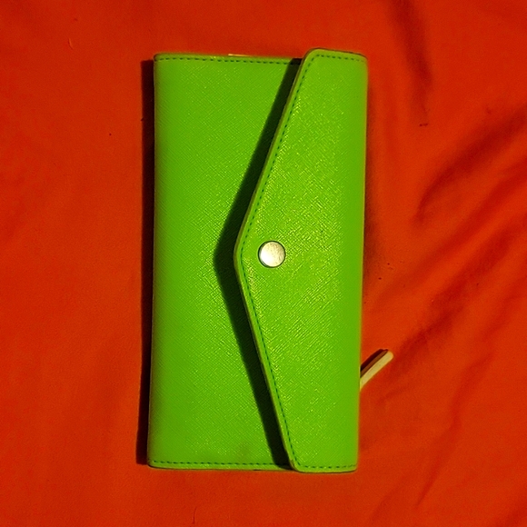 Accessories | Wallet With A Smaller Grab And Go Change Pursewallet ...